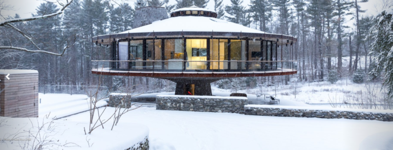 A Closer Look at the Spaceship House